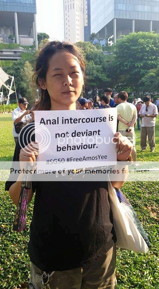 amoi protestor yang terlampau...or kelakar?